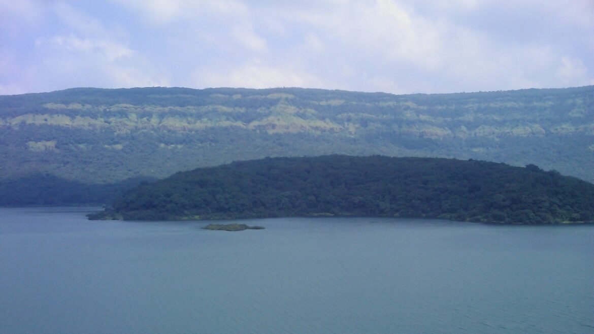 Top Largest Lakes in India